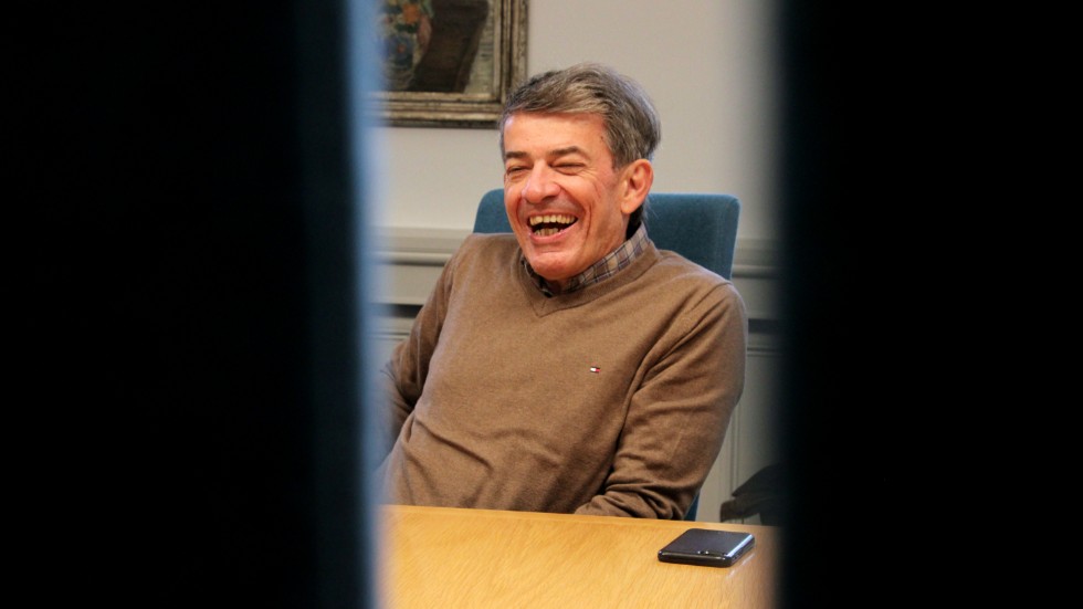 Cocozzas jättedonation – till egna partiet: "Andra är för snåla"