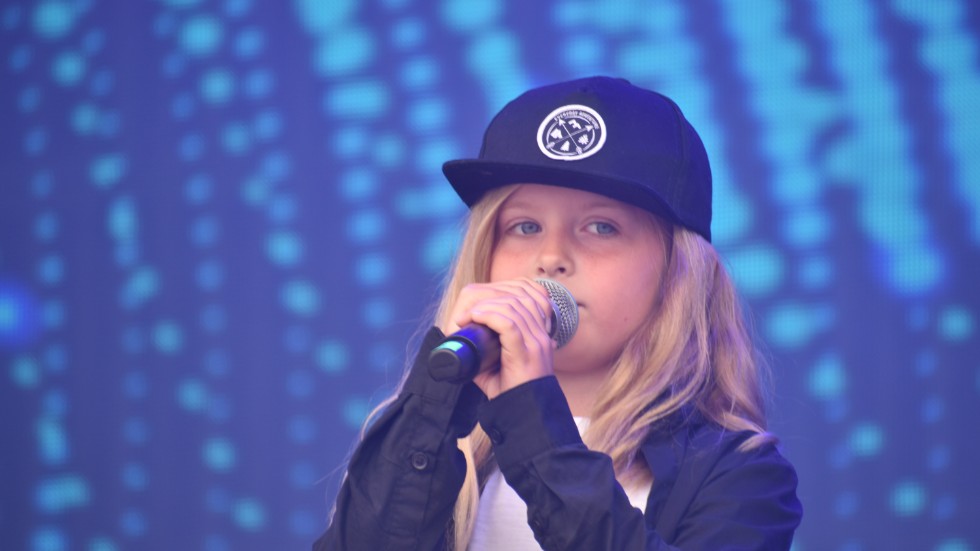 Cornelia sjöng hem småstjärnorna