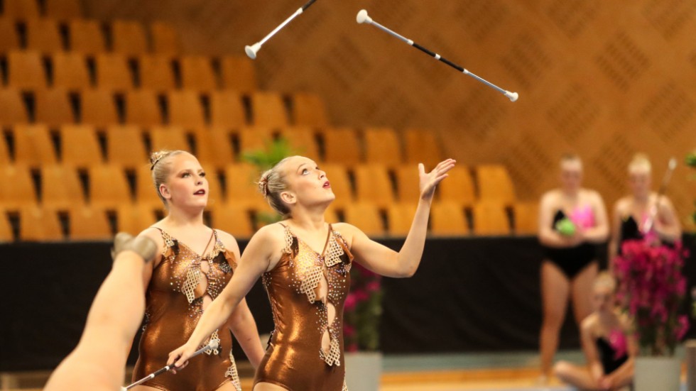 Drill – en rolig och svår konst: "Fick en stav rakt i huvudet"