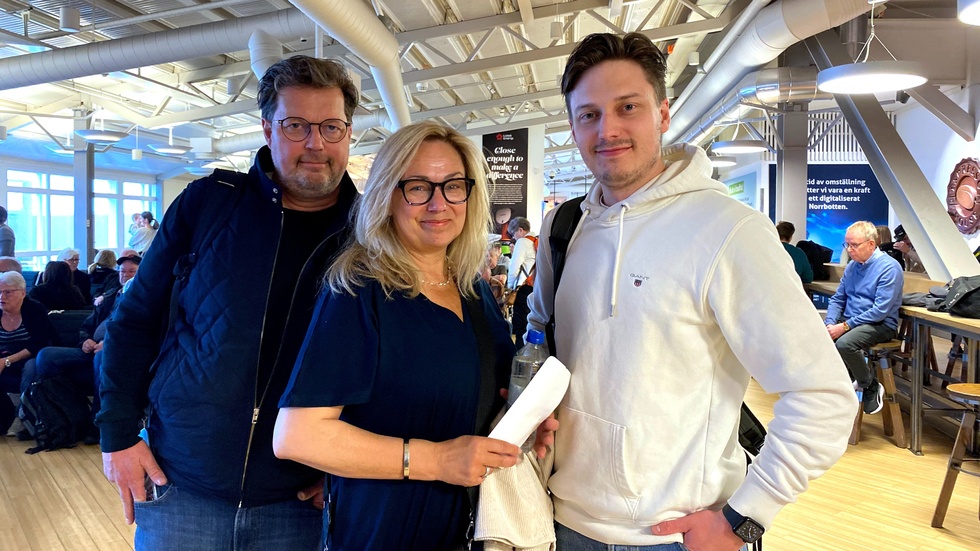 Nu går första charterkärran från Kallax: "Helt underbart"