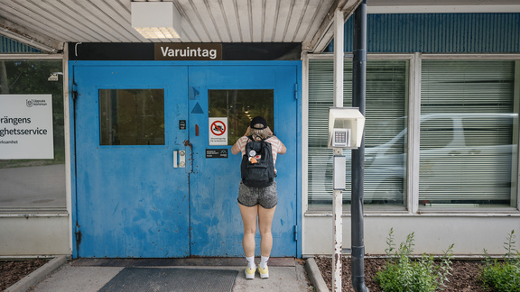Sanna från Uppsala föll offer för "Kapten klänning"