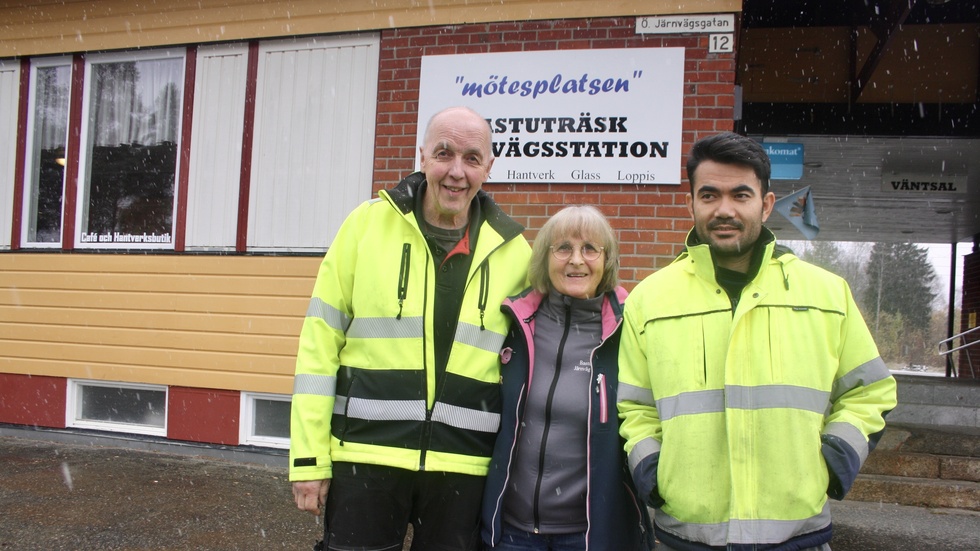 Ambassadörer som möter tågresenärer