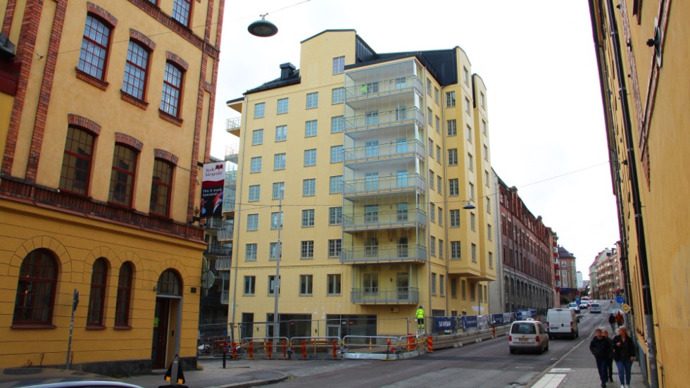 Snart dags för inflyttning i nya höghuset "Läget är jättebra" "Skönt ...