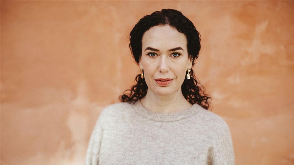 Lennart Lindgren: Therese Bohmans nya roman tar tag från första sidorna