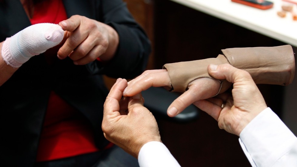 Forskare förteg svåra komplikationer av protes