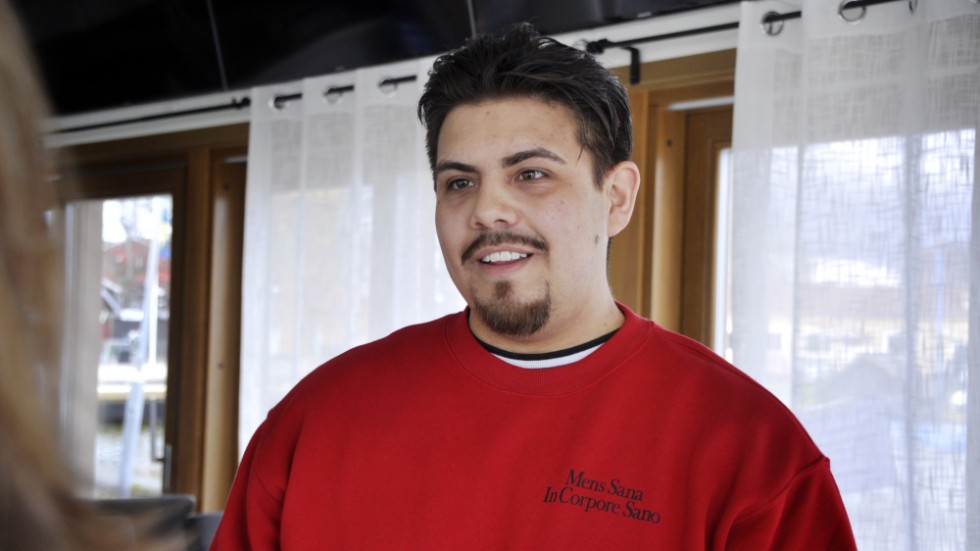 Vincent, 25, tar över hamnkrogen: "Det här är min dröm"