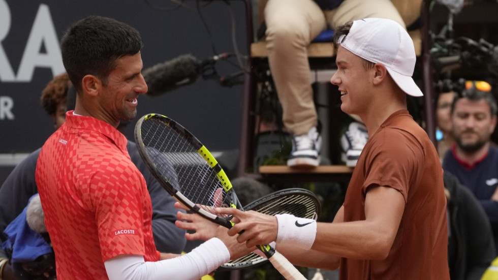Rune slog ut Djokovic – efter vredesutbrottet