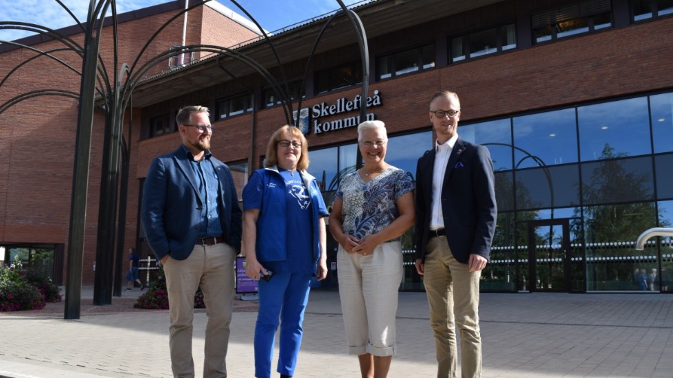 MIKAEL BENGTSSON: Alliansen hoppas på Boströms dopp i fontänen