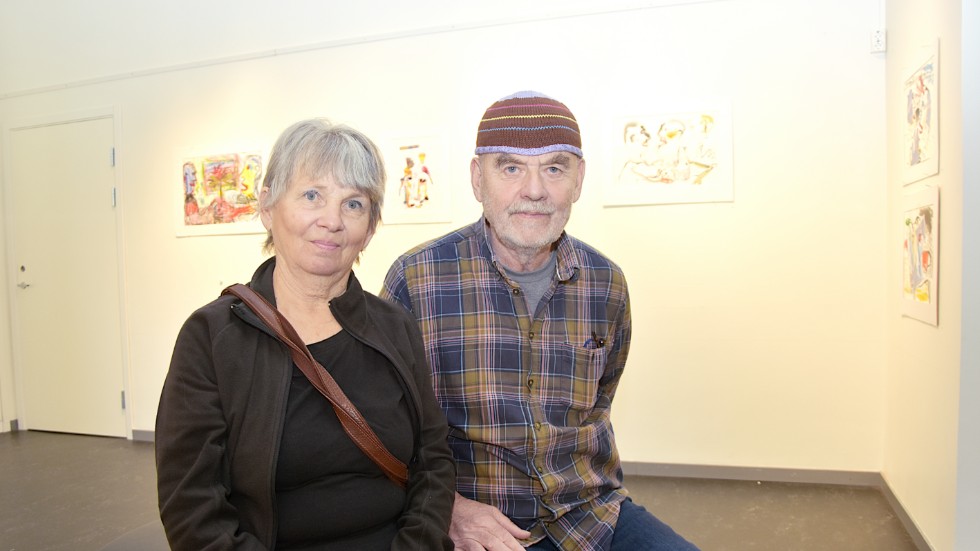 Skratt och allvar i konstnärsparets utställning på hemmaplan