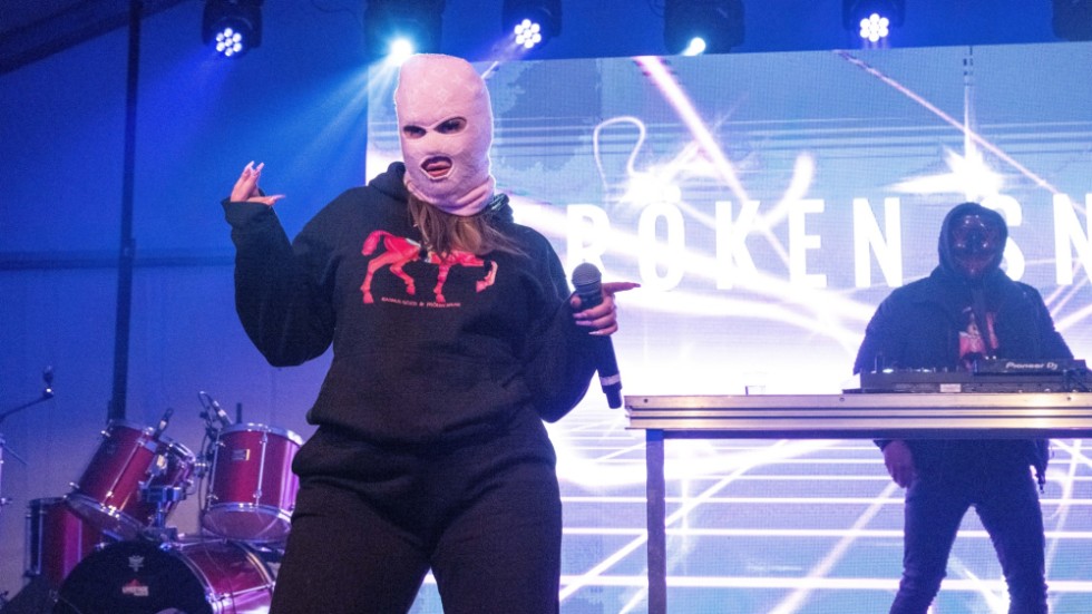 Distributör bryter med Rasmus Gozzi och Fröken Snusk