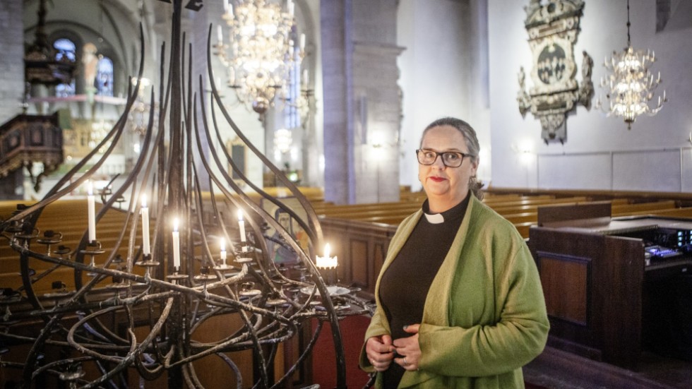 Anna växte upp med Marie – håller nu i gudstjänsten