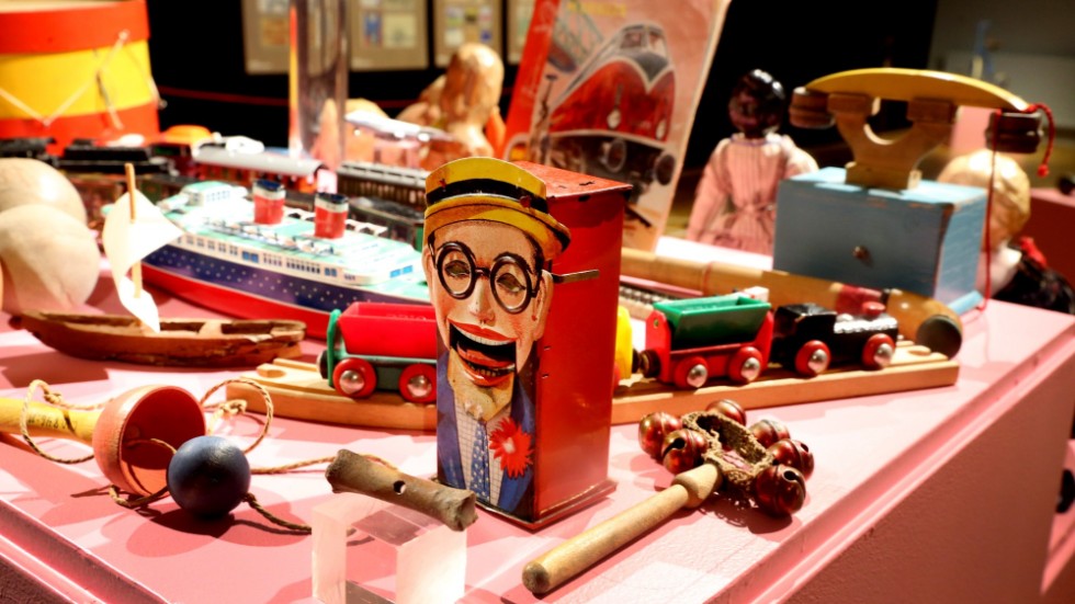 Gamla leksakerna kan vara värda en förmögenhet • ”Den kostar 11 000 ...