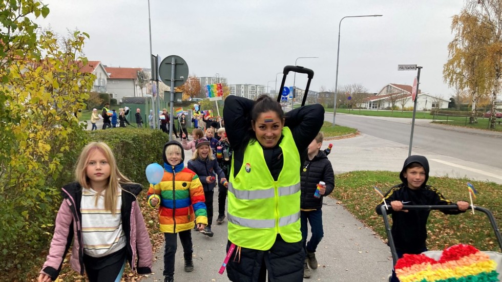 Skolan samlade in över 22 000 kronor till Musikhjälpen • Elever sprang ...