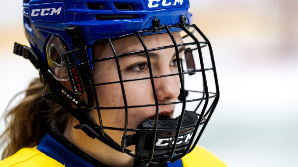 LHC värvar från HV – hon är tillbaka: "Hemlängtan"