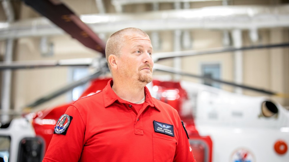 Ytbärgaren: ”Aldrig varit med om något liknande” • Passagerare försökte ...