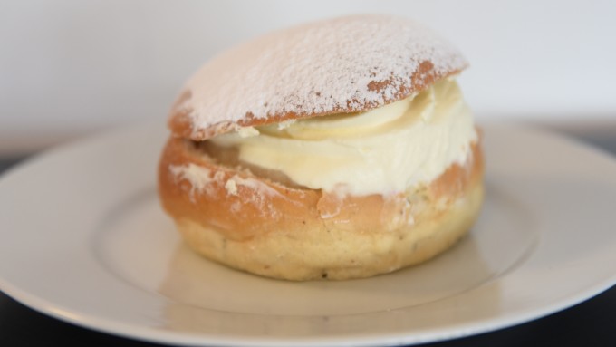 Här hittar du stadens bästa semla: ”Perfektion”