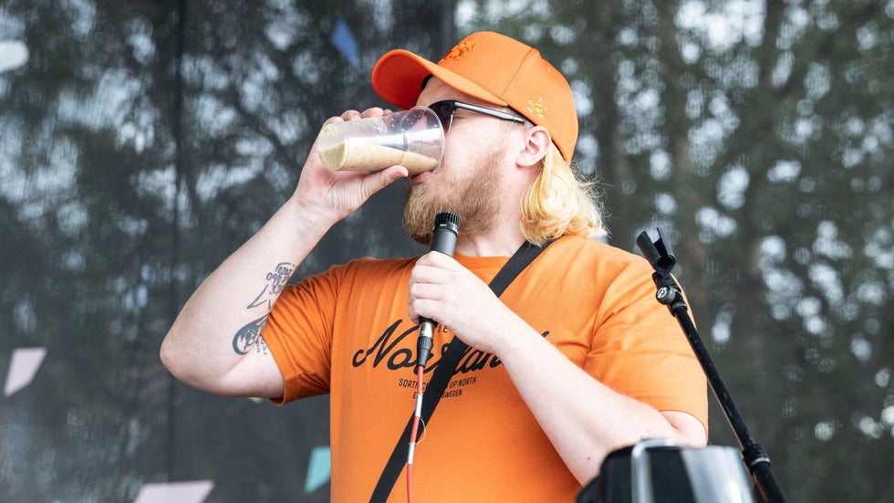 Bildextra: Magstark influencer lockade storpublik i Arvidsjaur