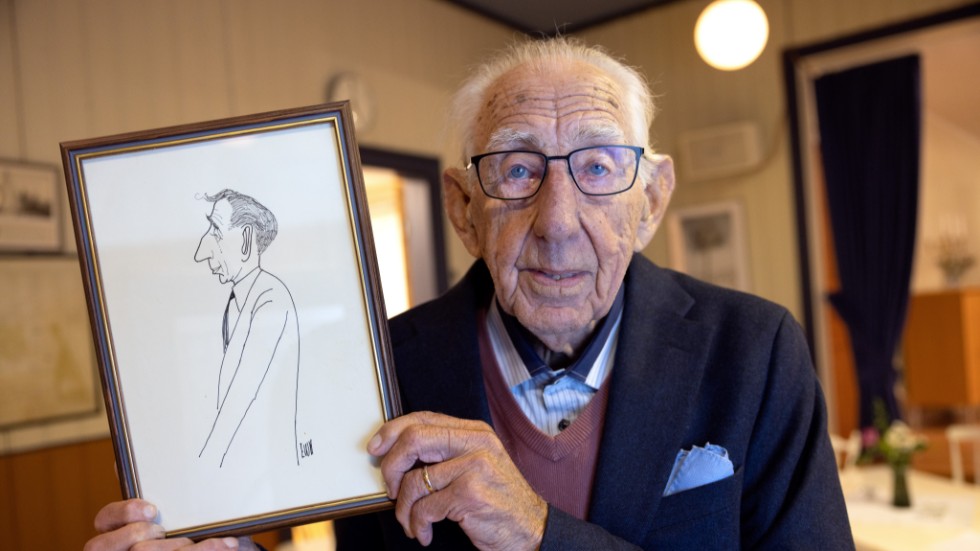 Kände tecknaren ritade av Sture från Vikbolandet - nu finns den att se ...