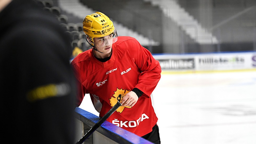 Salomonsson tillbaka i träning – närmar sig en comeback: ”Kul att vara ute och köra med grabbarna”