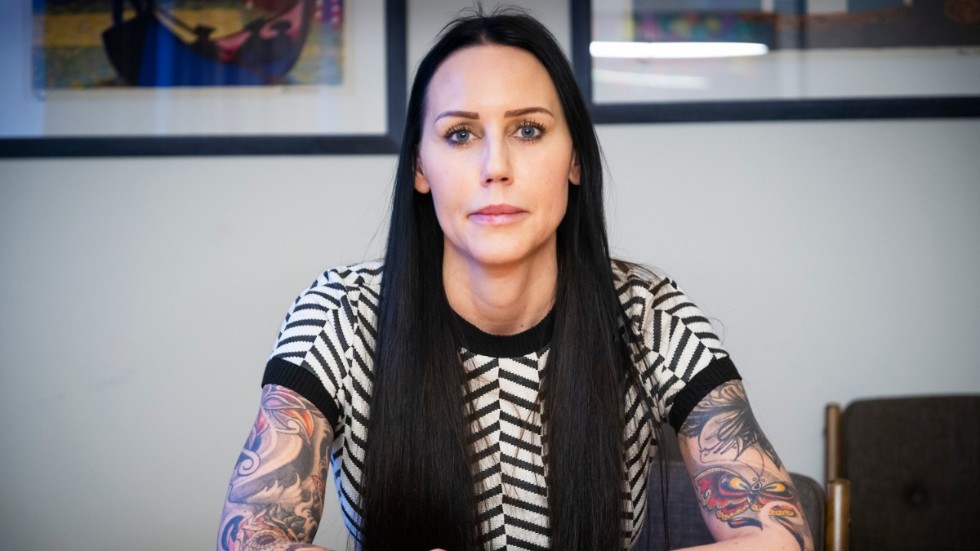 Advokaten: "Han har blivit uthängd i sociala forum"