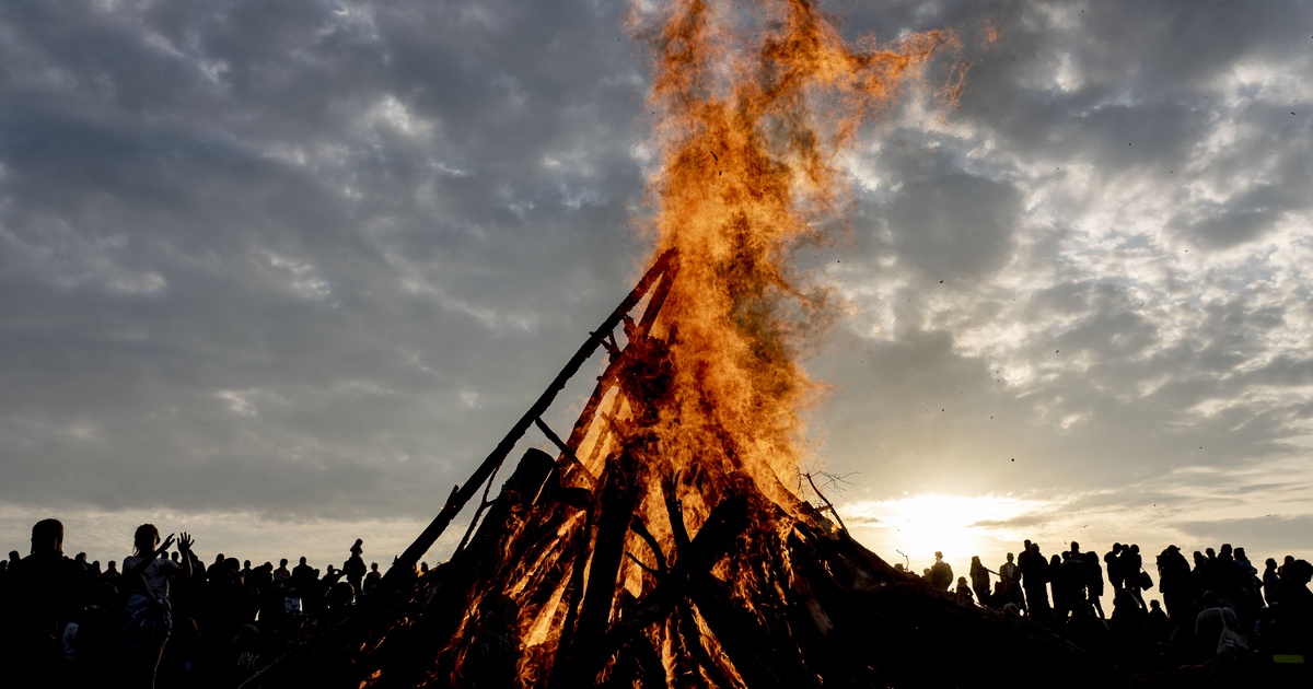 Här kan du fira valborg – eldar, godisregn och vårtal