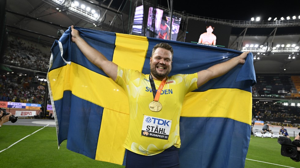 VM-guld till Ståhl efter monsterkast