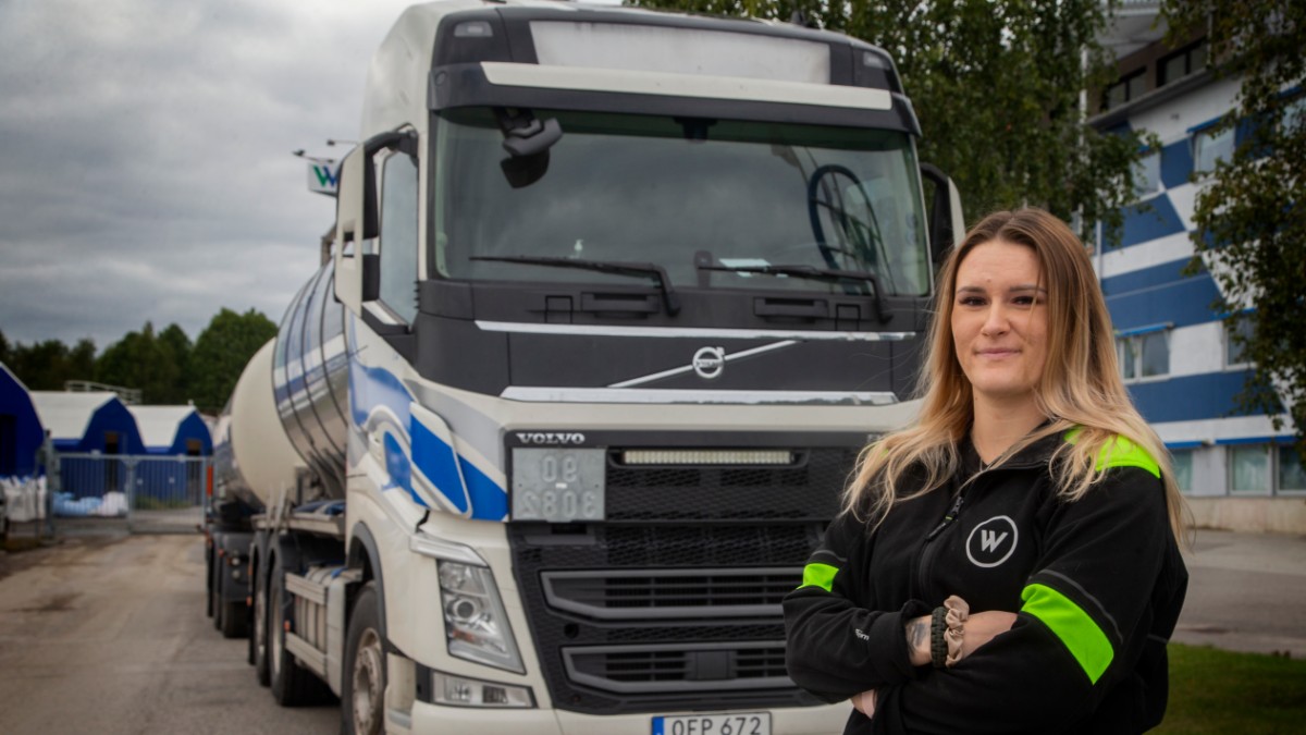 Hon tar plats i tv-succén Svenska truckers: "En sån här chans får man ...
