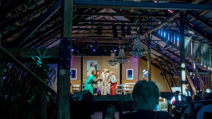 Så bra är Eskilstuna sommaropera på Skensta teater: "Förtrollande"