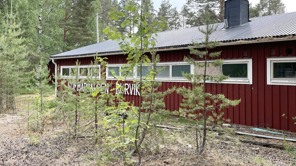 Kollot snart ett minne blott – byn tar över marken