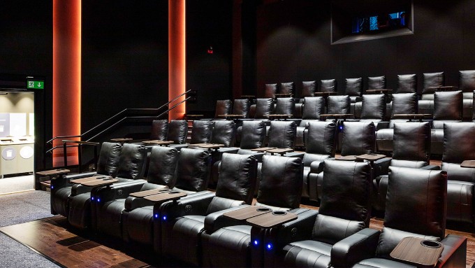 Biografchefens visioner i Luleå: VIP-salong Stor kiosk på entréplan ...