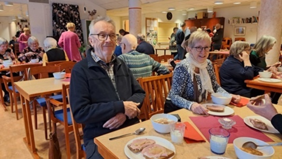 PRO Björkskatan inledde året med skinkmackor