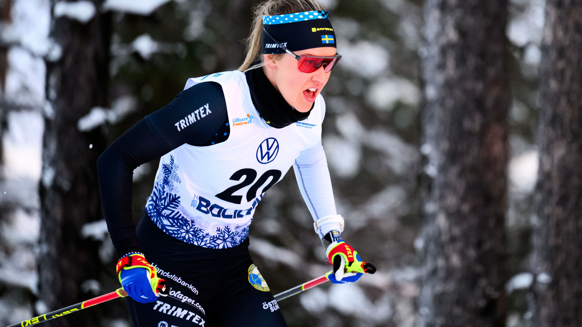 Jenny Larssons mardröm – tvingades bryta i premiären