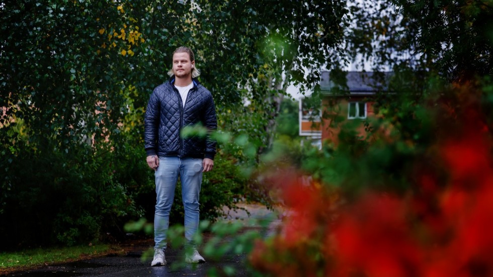 Elva år efter skottdramat – nu har Tim, 27, lämnat ett liv av droger ...