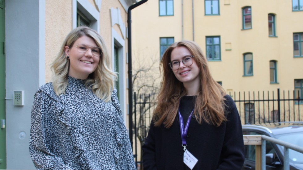 De vill bjuda ensamma på semla och en pratstund