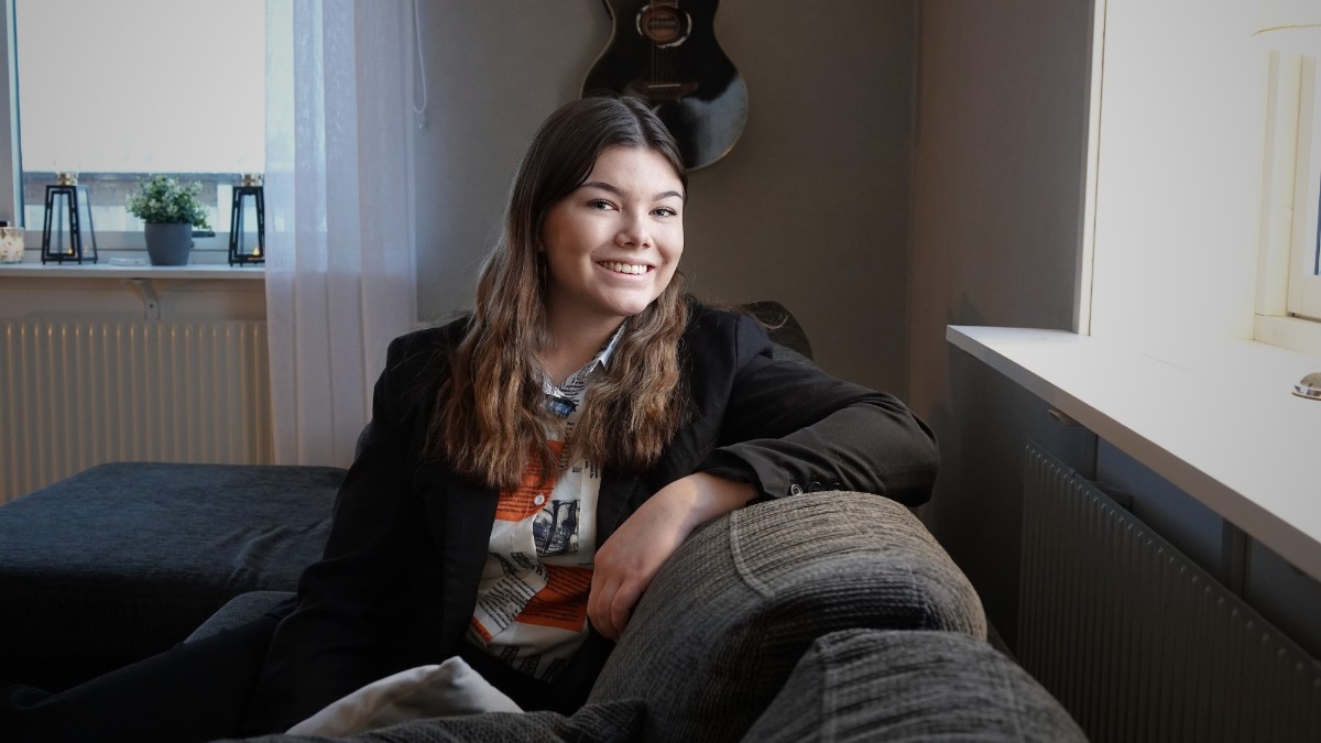 Maria har släppt sin debutsingel – efter ett års musikstudier i London ...