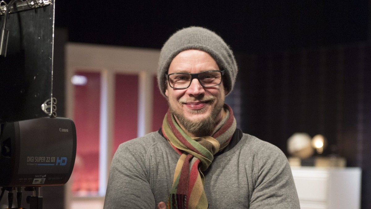 Hans Wiklund drabbad av hjärnblödning