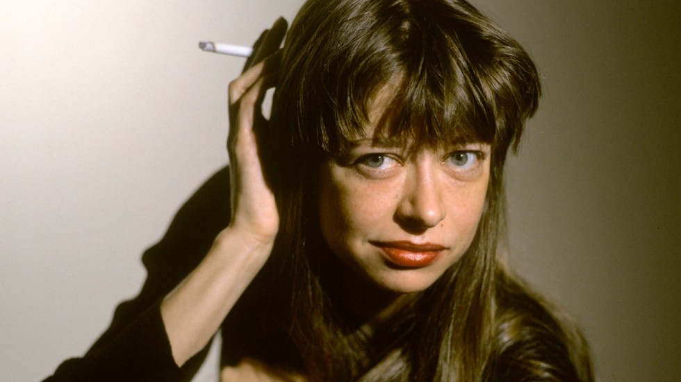 Mytomspunna författaren Carina Rydberg är tillbaka • "Vitt slödder" är ...