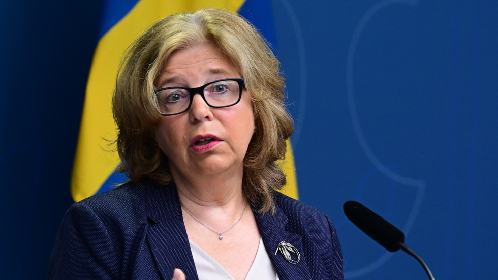 LEDARE: Migrationsverket släppte in mördarna från Iran