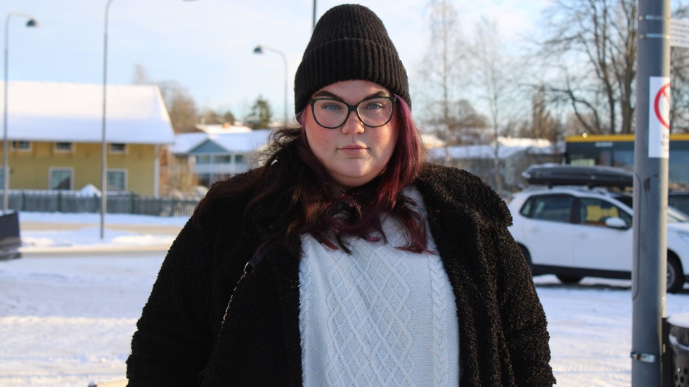 Pendlaren Michelle, 23, har fått nog av tågstrul: "Inte hållbart"