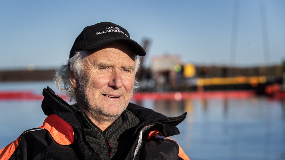 Munksund 5 bärgad från Inre fjärden – spår av tjockolja i vraket