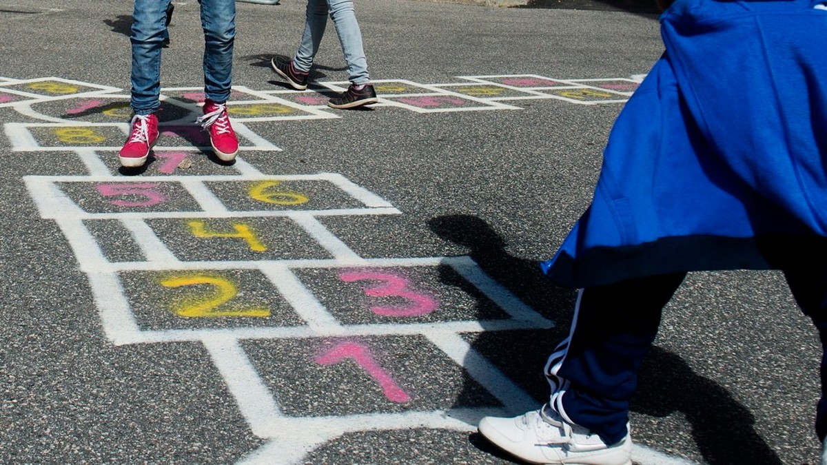 Elev blev slagen och mobbad i skolan – tvingades byta klass