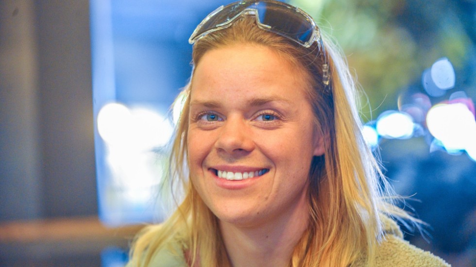 Bakom rubrikerna med citatmaskinen Lovisa Modig