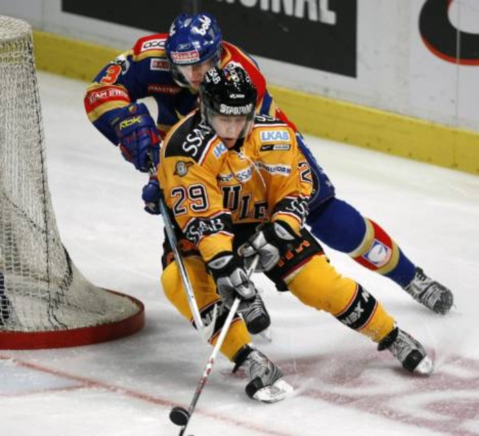 Viktor Lindgren imponerar på alla i Björklöven