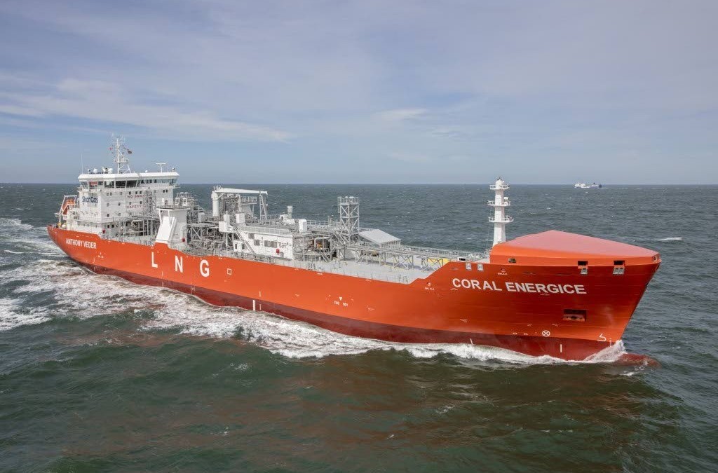 DEBATT: Fartyg bör ersätta pipelines för transport av naturgas