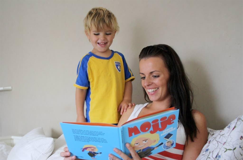 Linda skriver bok om Mojje