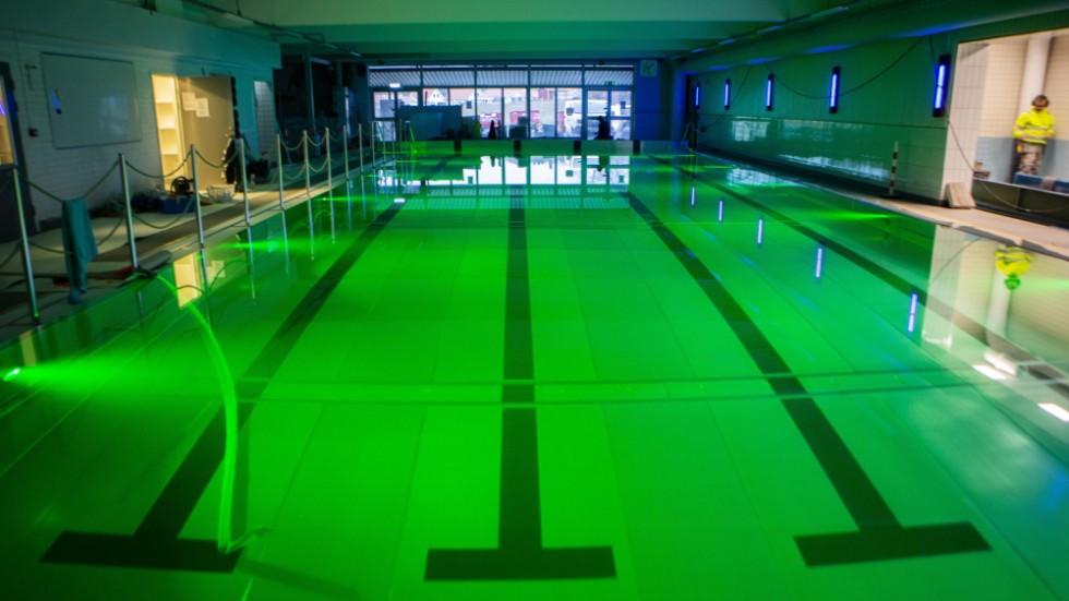 Snart är nya badhuset klart – efter två år och en förlust på 1,5 ...