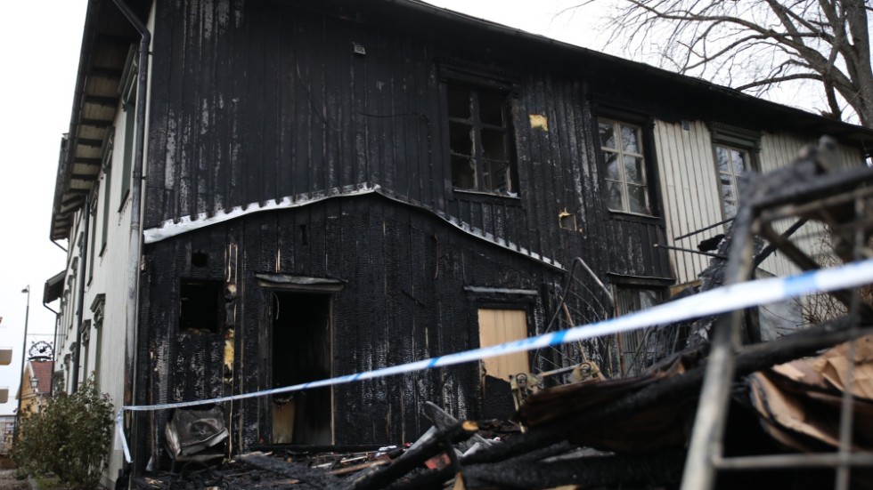 Brandmannen såg sitt hus brinna – hämtade kollegorna