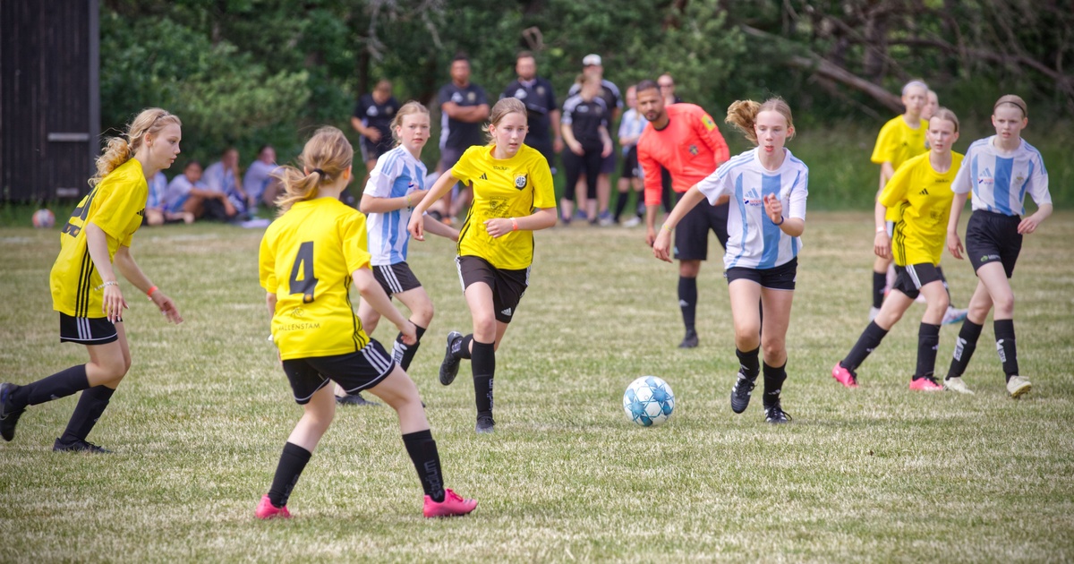 BILDEXTRA: Fotbollssugna barn från hela landet intog Visby