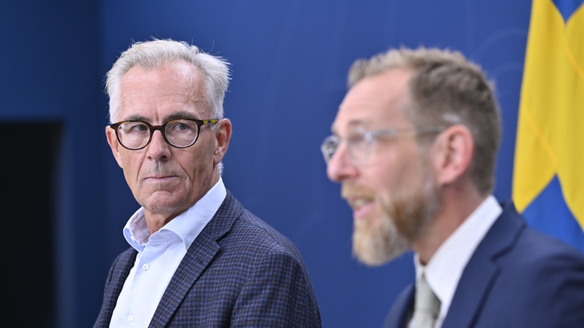 Han ser över reglerna inför framtidens pandemier