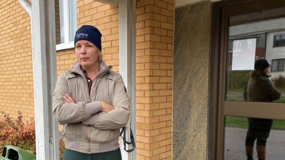 Person Hittad Död I Bostad • Två Personer Anhållna Misstänkta För Mord